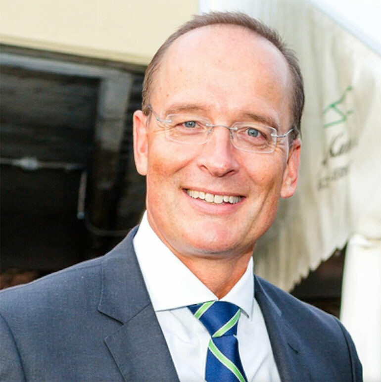 Philipp Kruse en el Parlamento Europeo - Revista Integral